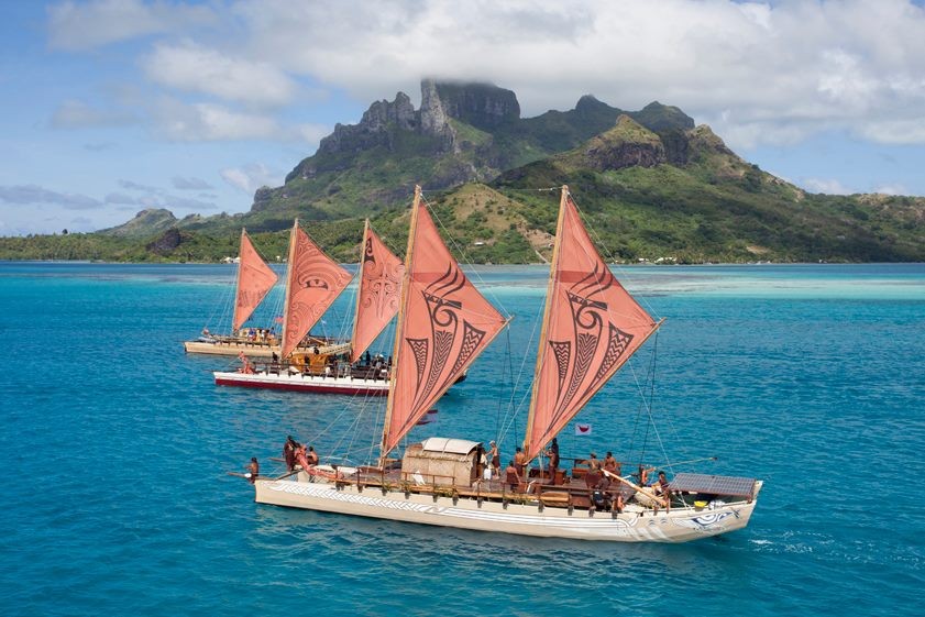 Historisches Segeln: Darmstädter hilft in Polynesien – Hochsee-Kanus ...