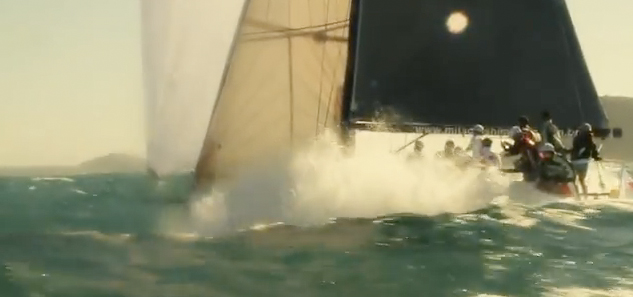 Soto 40 rasen bei Traumbedingungen vor der brasilianischen Küste ...