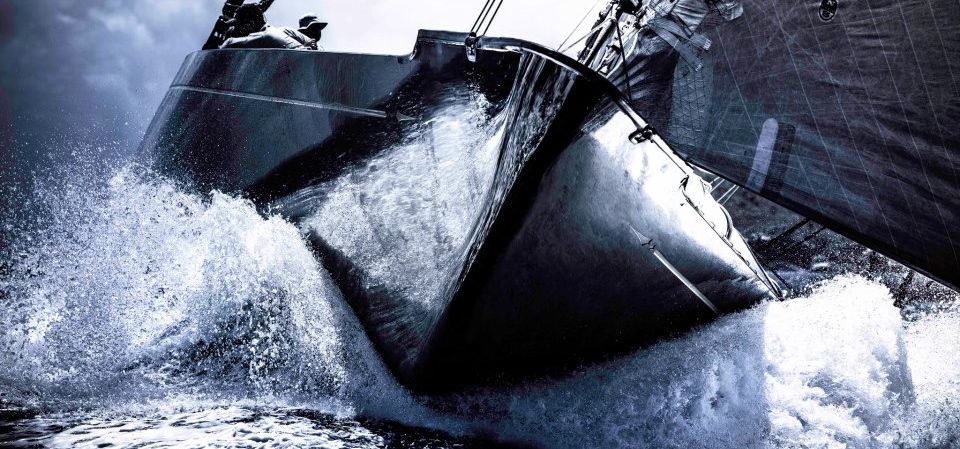 J-Class: “Hanuman” segelt mit Puma Crew und Michi Müller vor St. Barth ...