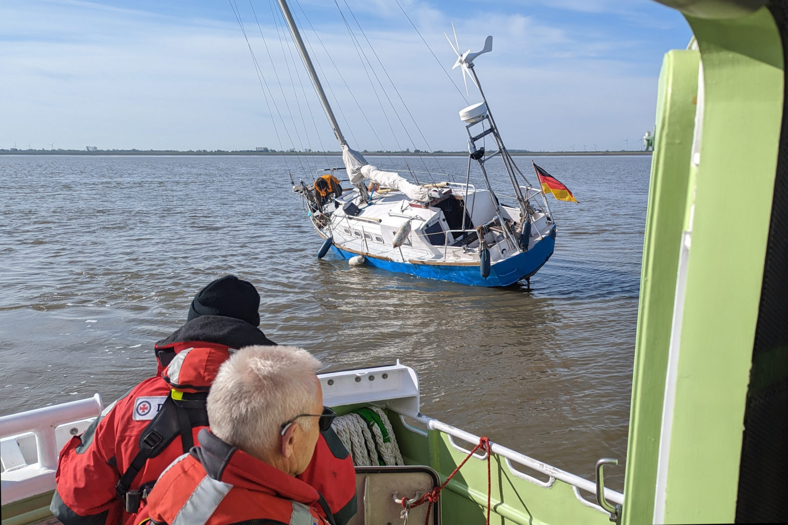Einsatzreiches langes Wochenende für die Seenotretter auf Nord- und ...